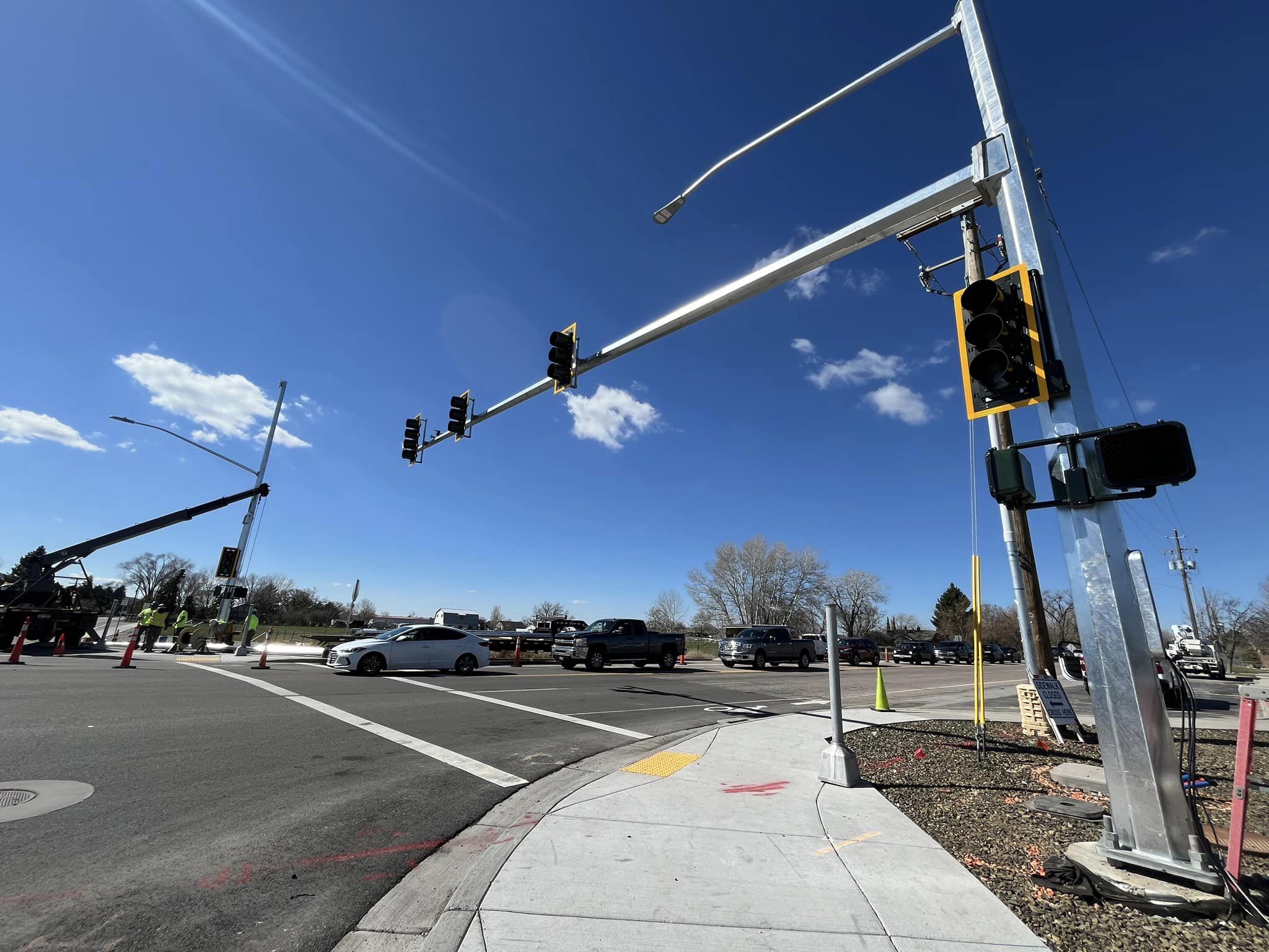 Installing Traffic Signals at Hawthorne and Quinn – Pocatello Projects